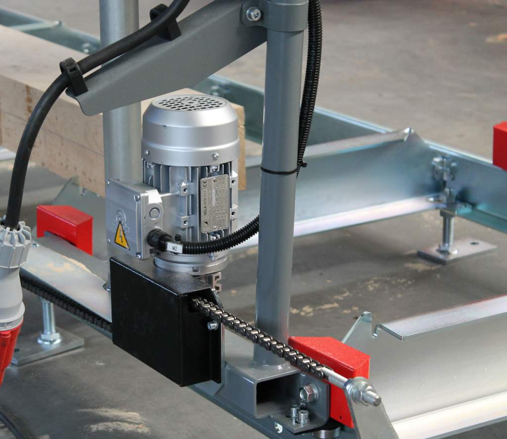 Gebruikte: demo Forestor BDL 750 E boomzaag/ Lintzaag – BDL Machines